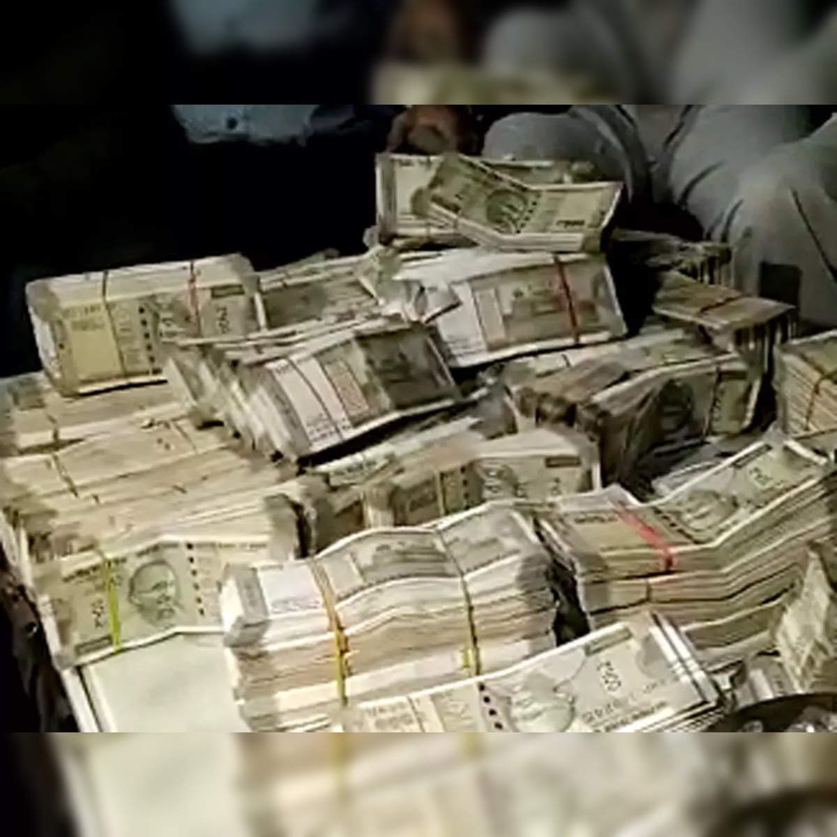 Income tax rule: ₹10 lakh Transactions saving bank account exceeding ...